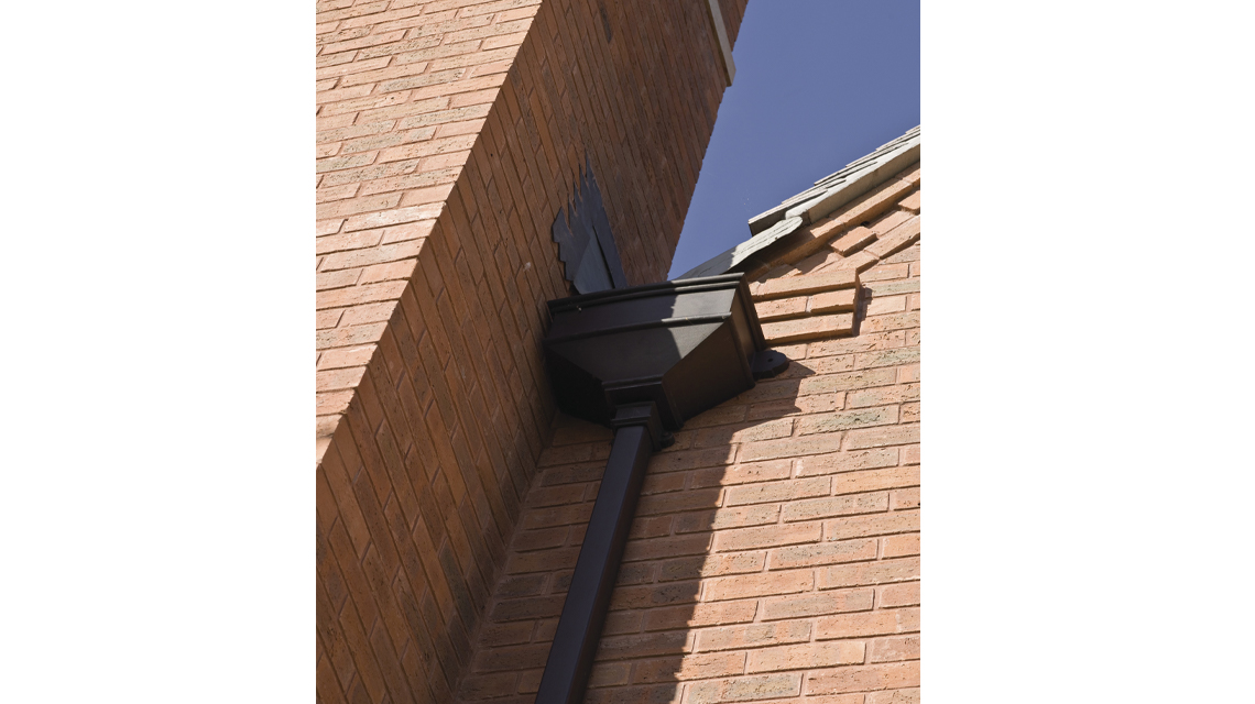 Cascade selected to give heritage appeal to new build